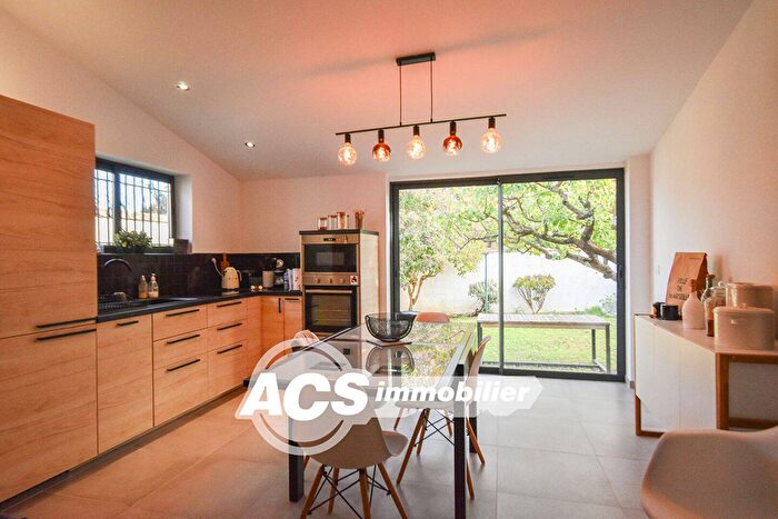 Maison 3 pièces à louer - Jonquieres Centre, Martigues