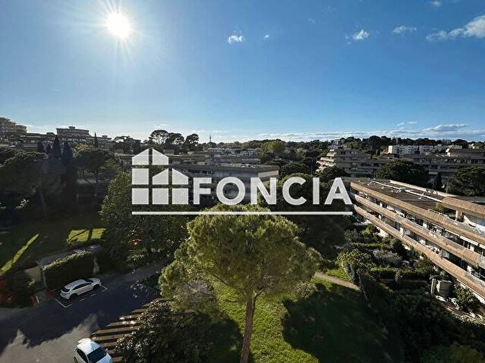 Appartement à louer - Estanove, Montpellier - 3 pièces - 2 chambres