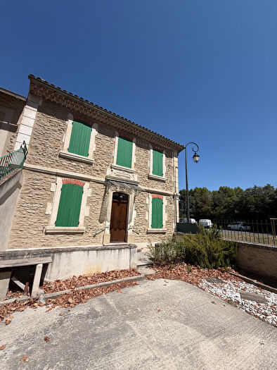 Courthézon : Maison 4 pièces à louer
