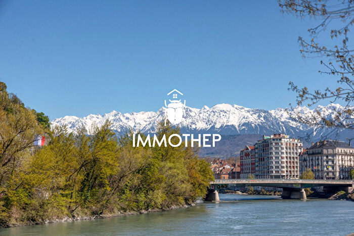 Appartement à vendre - Grenoble, Gare - 2 pièces - 1 chambre