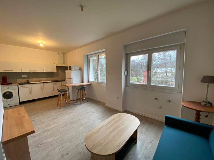 Appartement à louer - Lagarrigue - 2 pièces - 1 chambre