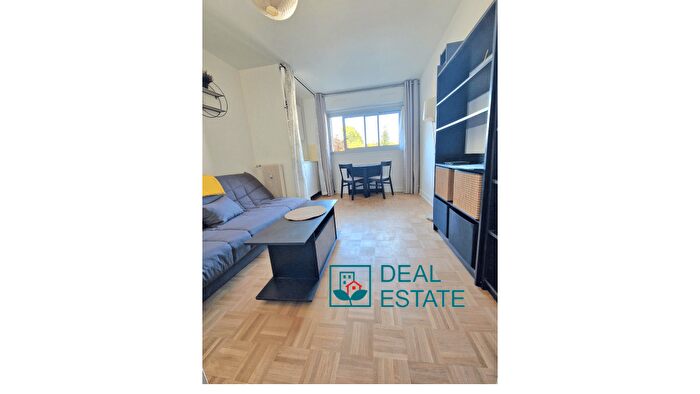 Appartement 1 pièce à louer à Rueil sur Seine-Plaine-Gare, Rueil-Malmaison