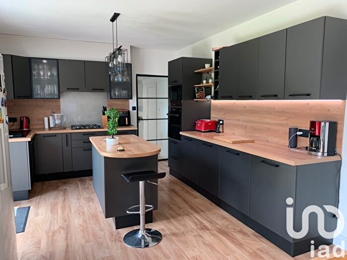 Maison à vendre - La Feuillée - 8 pièces - 5 chambres