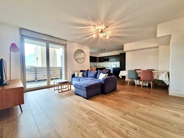 Appartement 4 pièces à louer à Annecy, Mandallaz, Prairie, Vovray