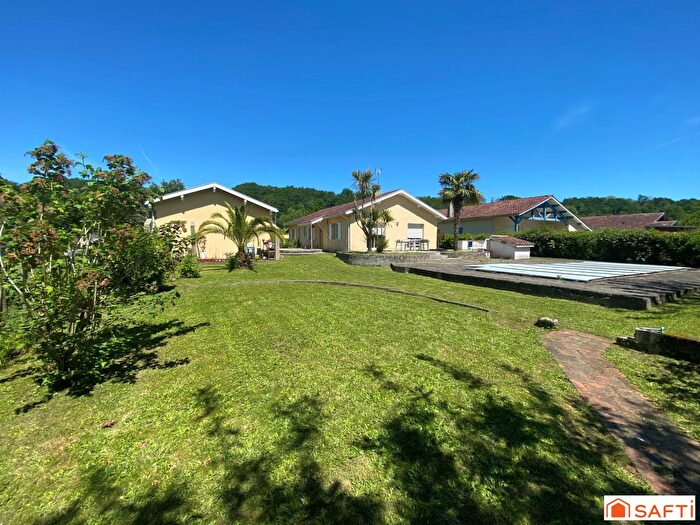 Maison à vendre - Sorde-lAbbaye - 5 pièces - 4 chambres