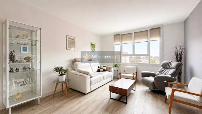 Appartement 3 pièces à vendre à Fréjus, Villeneuve