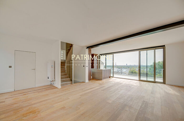 Suresnes, Liberté : Maison 7 pièces à vendre