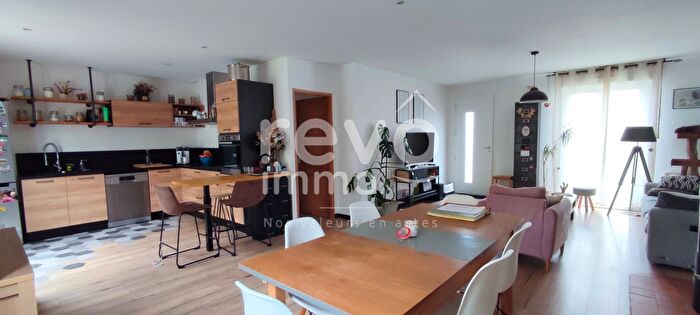 Maison à vendre - La Chevrolière - 5 pièces - 4 chambres