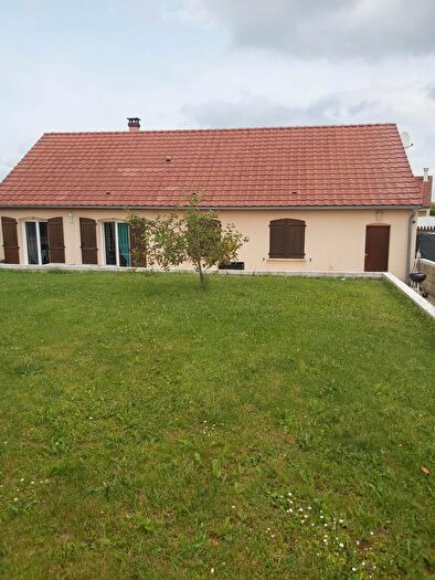 Sainte-Colombe-sur-Seine : Maison 4 pièces à vendre