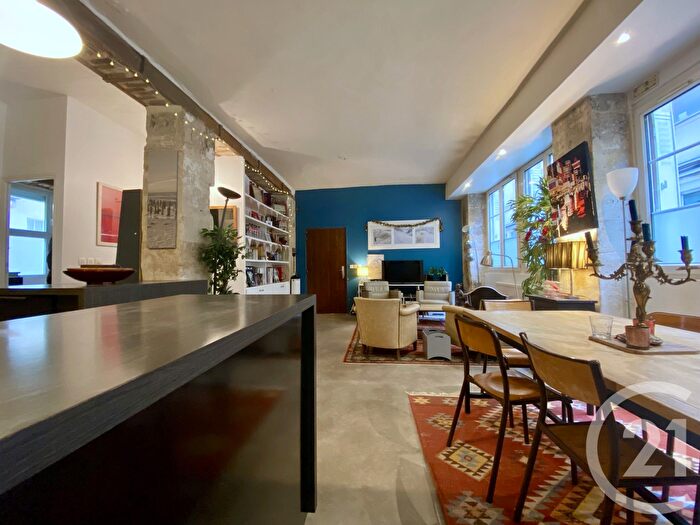 Appartement à vendre - Paris e , Belleville, Saint-Maur - 6 pièces - 4 chambres