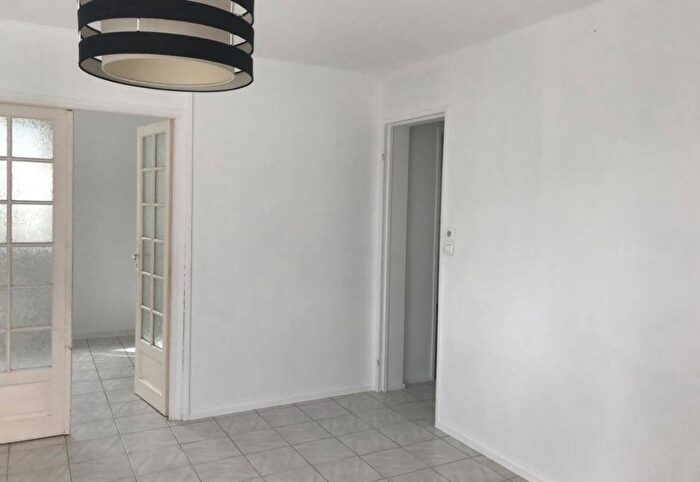 Saint Blaise, Carrières-sous-Poissy - Appartement 3 pièces à louer