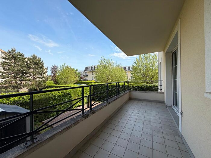 Appartement 2 pièces à louer - Le Plessis-Trévise, Centre-ville, Orly Parc