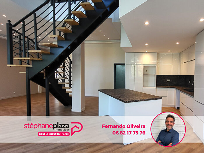 Appartement 5 pièces à Lons-le-Saunier, Route de Marconay, à vendre