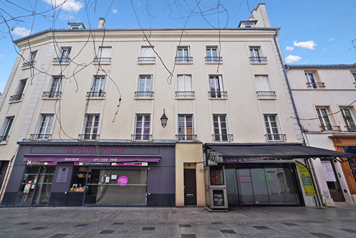 Appartement à louer - Sceaux, Houdan, Curie, Charaire - 2 pièces - 1 chambre