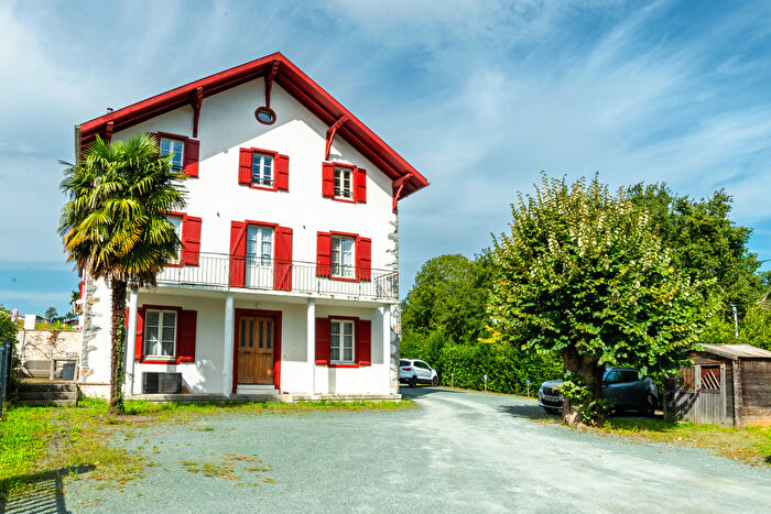 Appartement à vendre - Souraïde - 4 pièces - 3 chambres