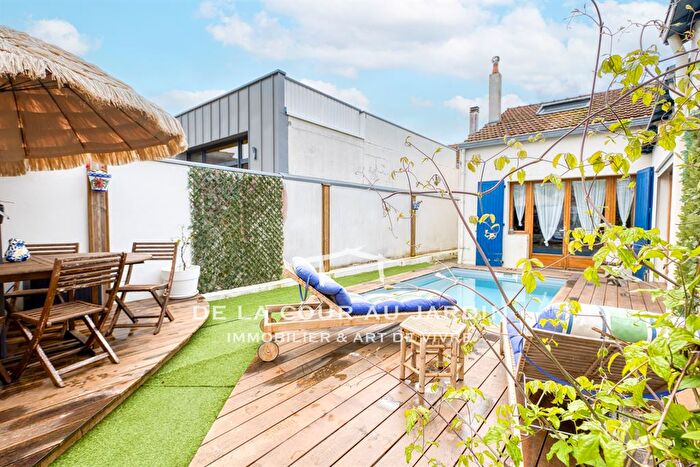 Maison à vendre - La Rochelle, Laleu, La Pallice, La Rossignolette, Vaugouin - 8 pièces - 5 chambres