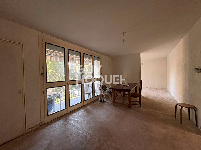 Appartement à vendre - Grigny - 5 pièces - 4 chambres