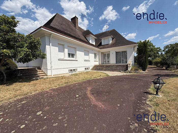 Maison 7 pièces à vendre - Dompierre-sur-Besbre