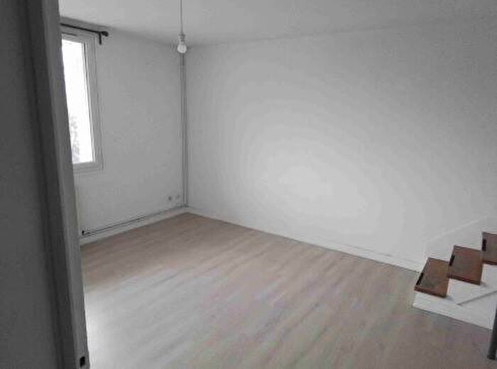 Appartement à louer - Abry, Grenoble - 3 pièces - 2 chambres