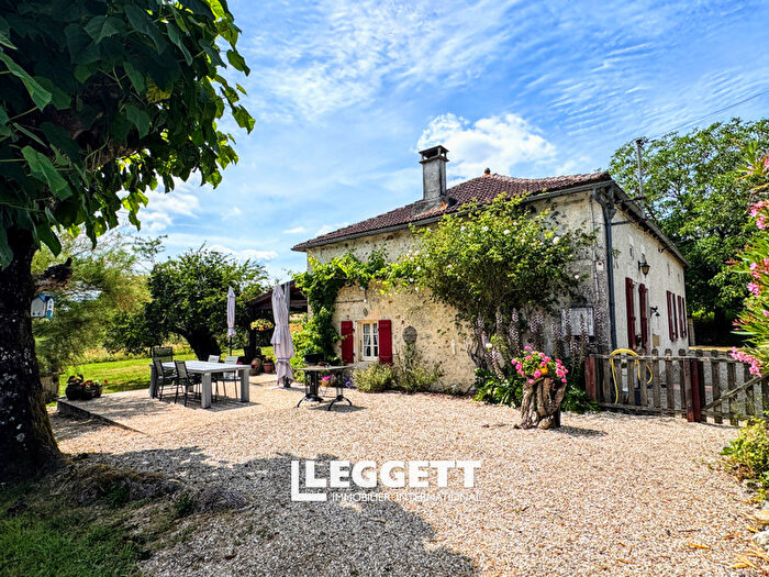 Maison 3 pièces à Courgeac, à vendre