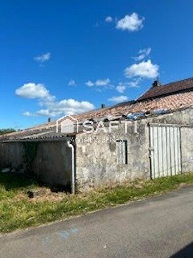 Maison à vendre - Berson - 1 pièce - 1 chambre