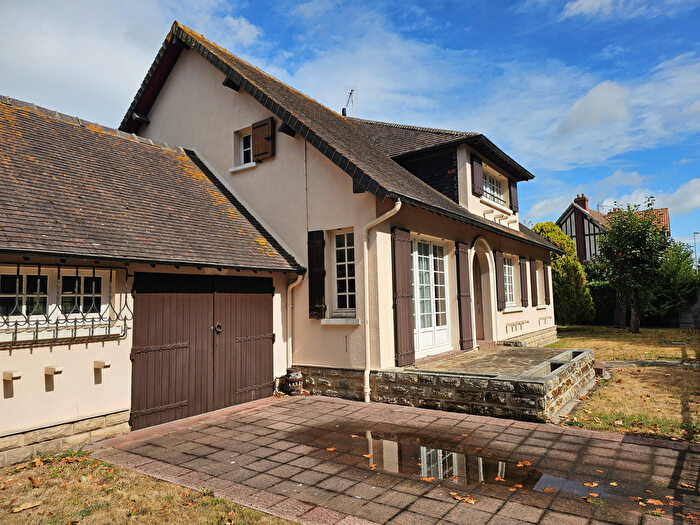 Maison 5 pièces à vendre - Cabourg, Centre-ville, Clos Pasteur, Cap Cabourg
