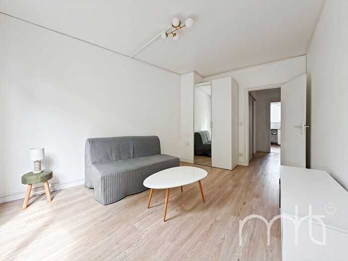 Appartement 1 pièce à Agent Sarre-Centre-Les Vallées-La Garenne, Colombes, à louer