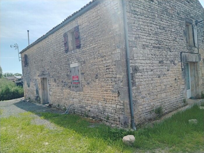 Maison 11 pièces à Thors, à vendre