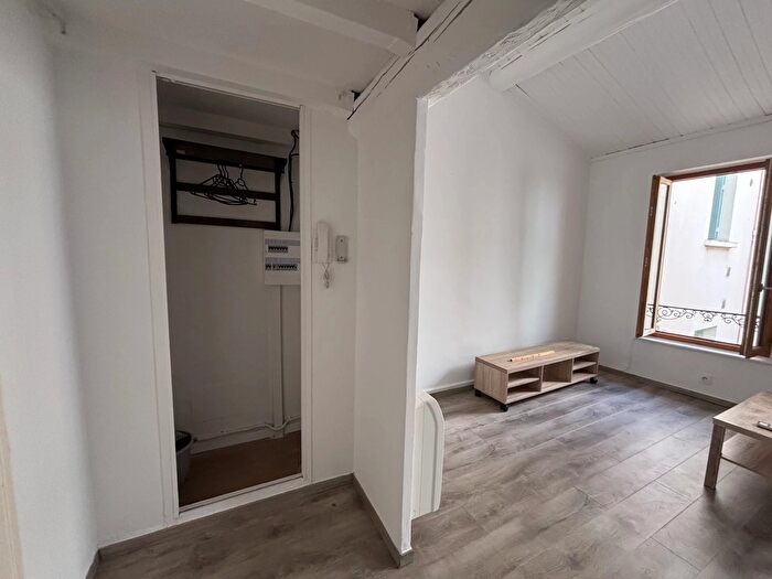 Appartement 3 pièces à Narbonne, Cité, à vendre