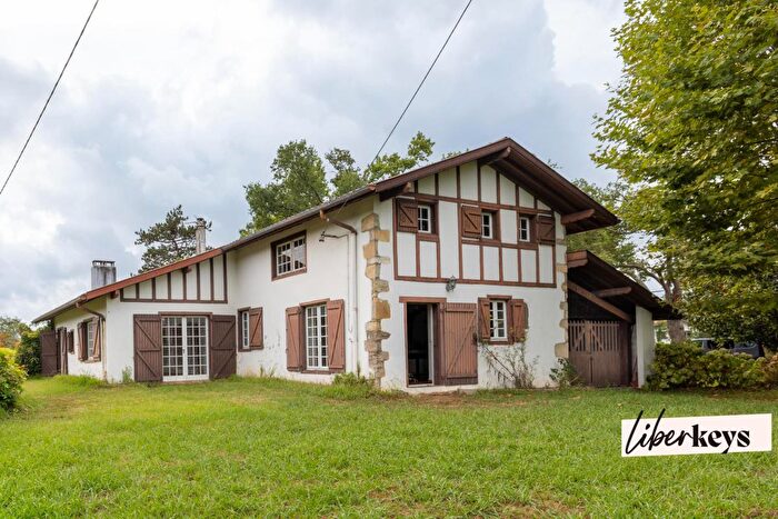 Maison à vendre - Urcuit - 8 pièces - 4 chambres