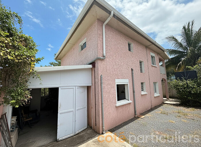 Maison à vendre - Saint-Pierre, La Ligne Paradis, Morière - 6 pièces - 5 chambres
