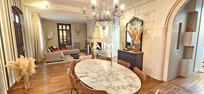 Maison à vendre - Tours, Centre-ville - 8 pièces - 4 chambres