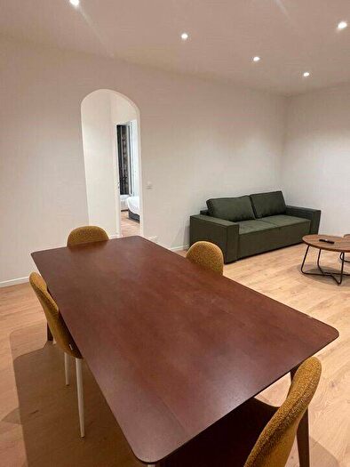 Appartement à louer - Centre Ville-Commerce, Enghien-les-Bains - 3 pièces - 2 chambres