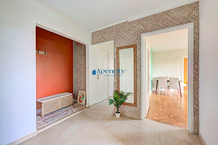 Appartement 4 pièces à vendre à Noisy-le-Grand, Centre-ville