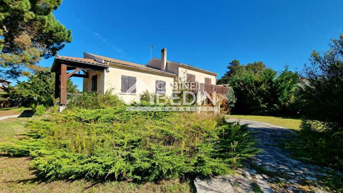 Maison à vendre - La Teste-de-Buch, Centre-ville - 5 pièces - 4 chambres