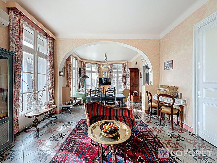 Appartement à vendre - Nîmes, Carmes - 5 pièces - 3 chambres