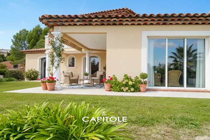 Maison à vendre - Antibes, Rastines, Super Antibes, Laval, La Fontonne - 6 pièces - 4 chambres