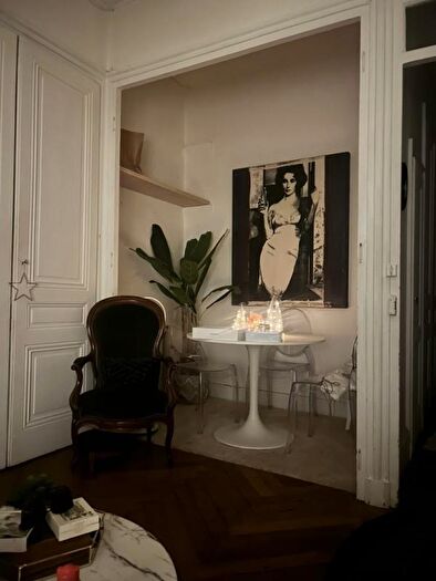 Appartement à louer - Lyon e , Les Brotteaux - 2 pièces - 1 chambre