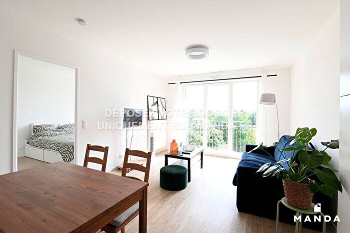Appartement à louer - Avenue de Versailles-Rue de Meaux, Gagny - 2 pièces - 1 chambre
