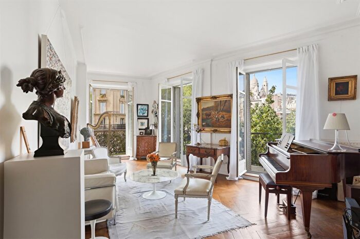 Paris 9ème, Lorette, Martyrs : Appartement 4 pièces à vendre