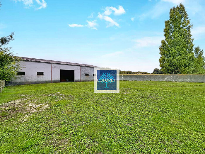 Maison à vendre - Montlieu-la-Garde - 5 pièces - 3 chambres