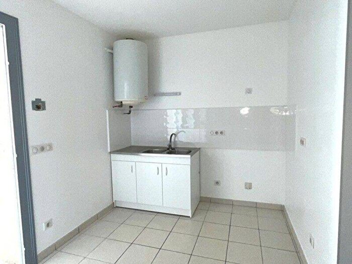 Appartement 1 pièce à Centre Ville, Saint-Fons, à louer