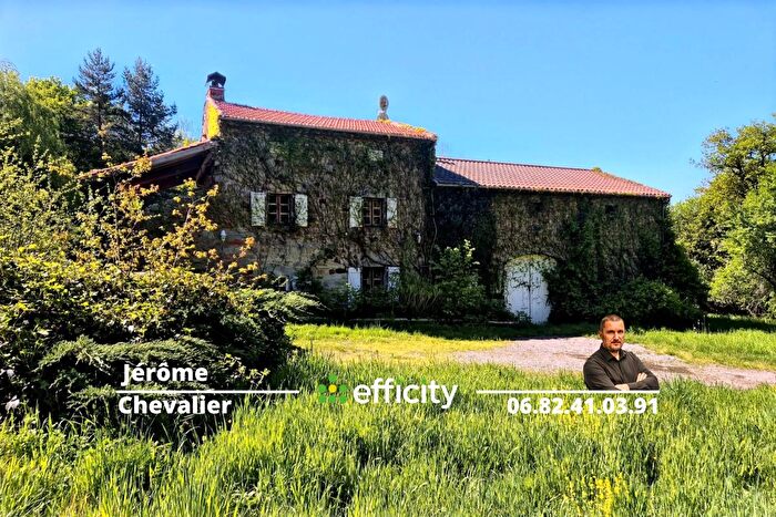 Maison à vendre - Sugères - 4 pièces - 3 chambres