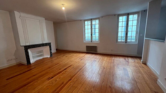 Appartement 4 pièces à Sainte-Foy-la-Grande, à louer