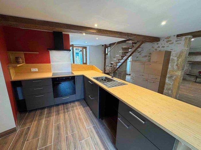Maison 4 pièces à louer à Revel-Tourdan