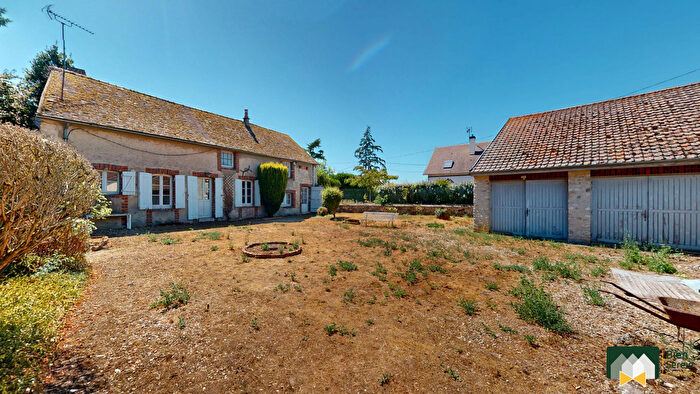 Houville-la-Branche - Maison 5 pièces à vendre