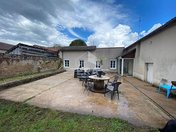 Maison à vendre - Braye-sous-Faye - 5 pièces - 3 chambres