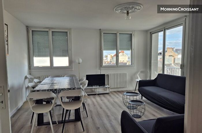 Appartement à louer - Saint-Nazaire, Centre-ville, Ville-Port, Petit Maroc - 6 pièces - 5 chambres