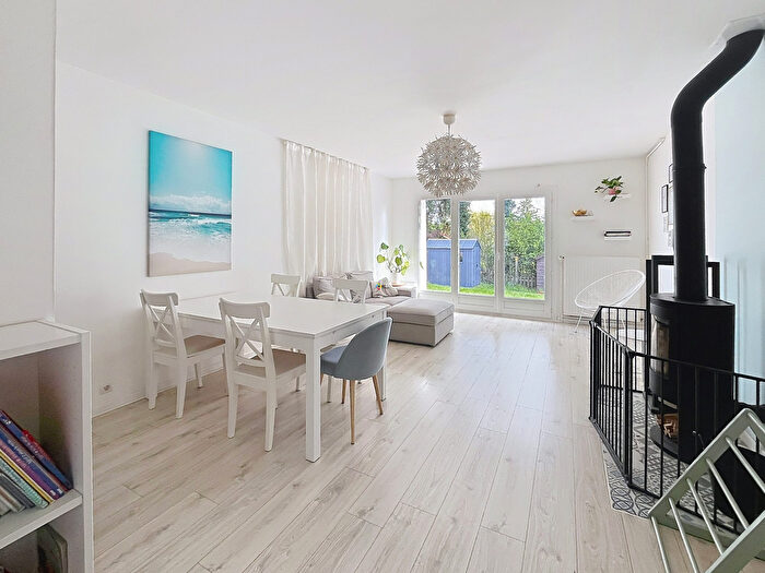 Maison à vendre - La Chapelle-Saint-Mesmin - 5 pièces - 4 chambres