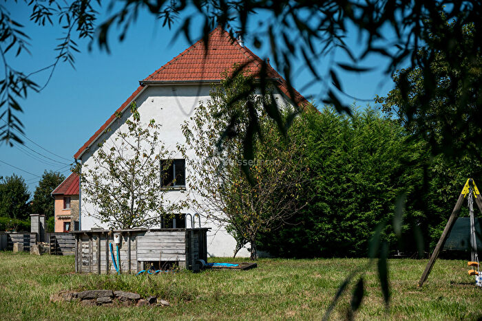 Maison à vendre - Vellexon-Queutrey-et-Vaudey - 7 pièces - 5 chambres